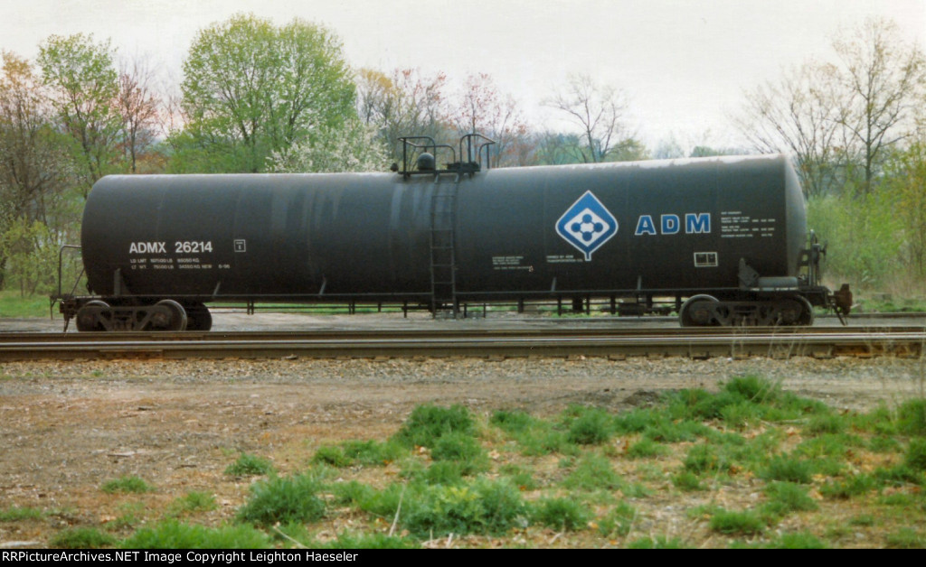 ADMX 26214 in ADM logo paint